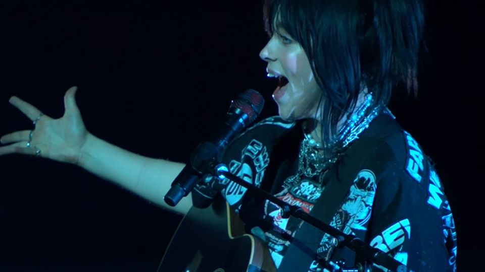 Bande annonce de Billie Eilish: Live At The O2 (Extended Cut) - Billie ...