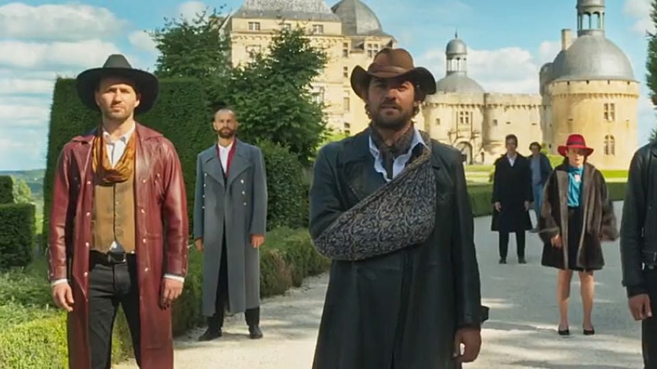 Les Trois Mousquetaires - la série - saison 1 Bande-annonce VF ...