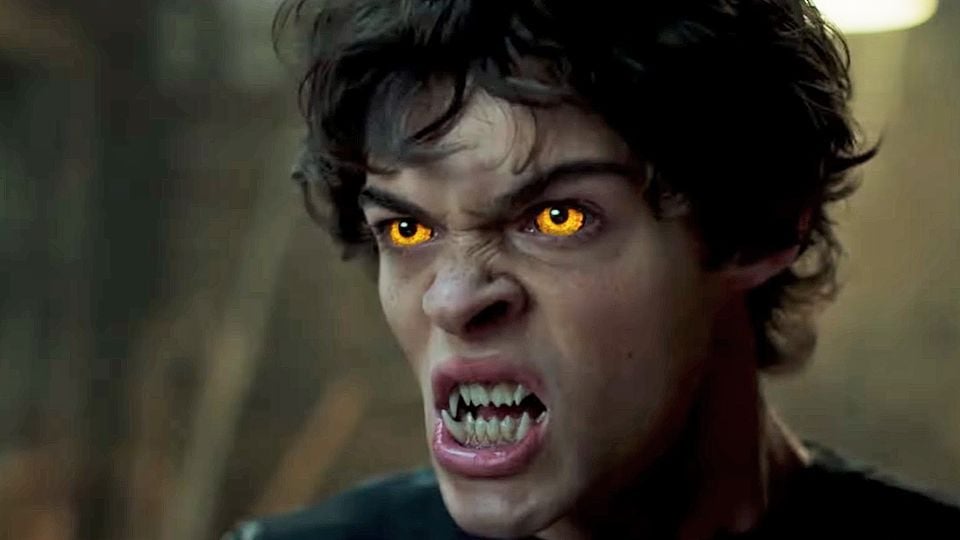 Wolf Pack - saison 1 Bande-annonce VO - Trailer Wolf Pack S01 - AlloCiné