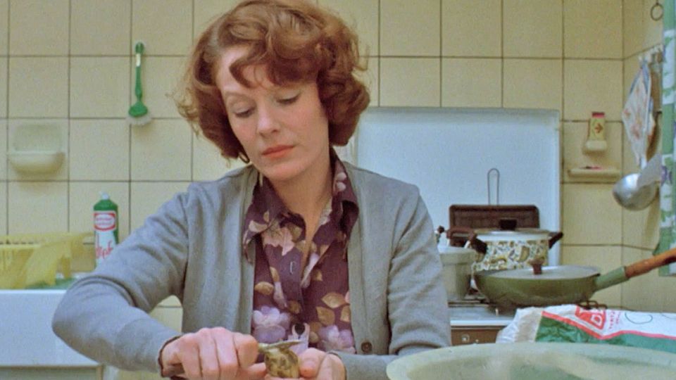 Teaser du film Jeanne Dielman 23, Quai Du Commerce, 1080 Bruxelles ...
