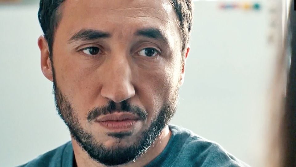 B.R.I. - saison 1 Bande-annonce VF - Trailer B.R.I. S01 - AlloCiné