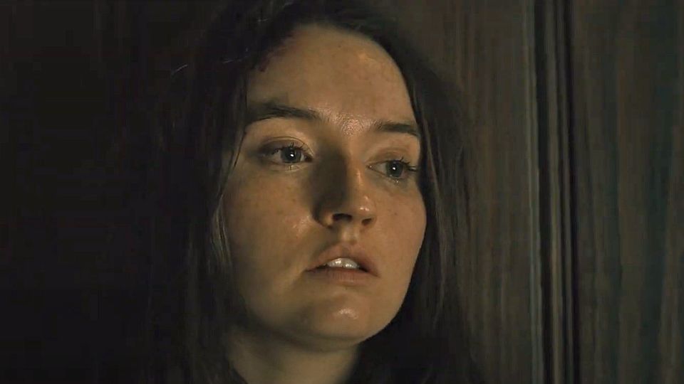 Trailer du film Traquée - Traquée Bande-annonce VO - AlloCiné