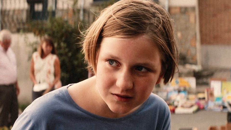 Trailer du film Débâcle - Débâcle Bande-annonce VO - AlloCiné