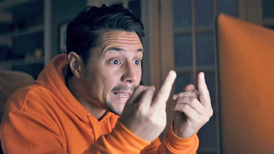 Trailer du film Follow_dead - Follow_dead Bande-annonce VF - AlloCiné