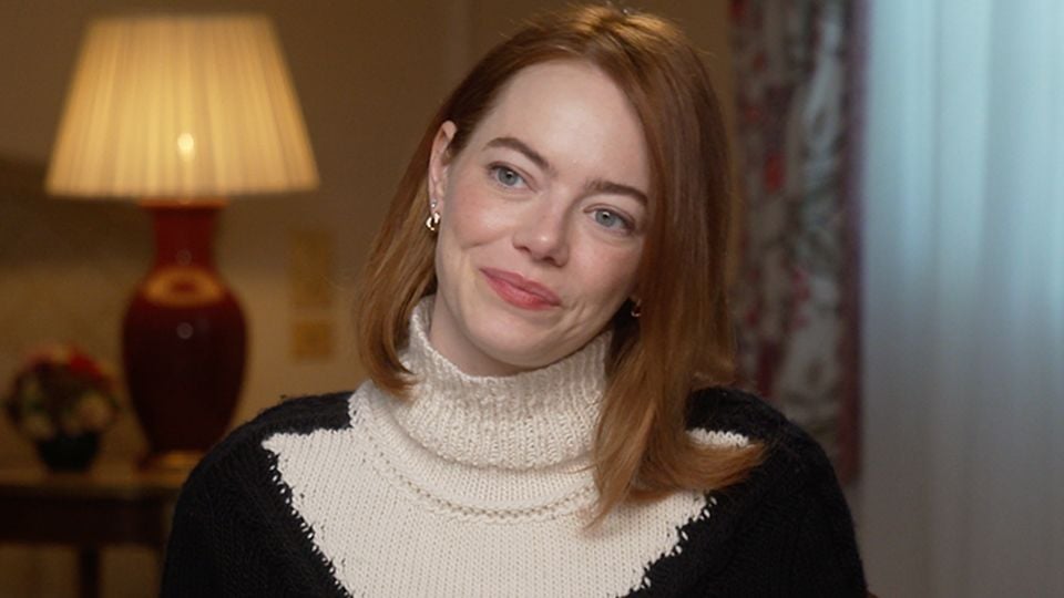 Vidéo interview pour Pauvres Créatures : Pauvres créatures : Emma Stone ...