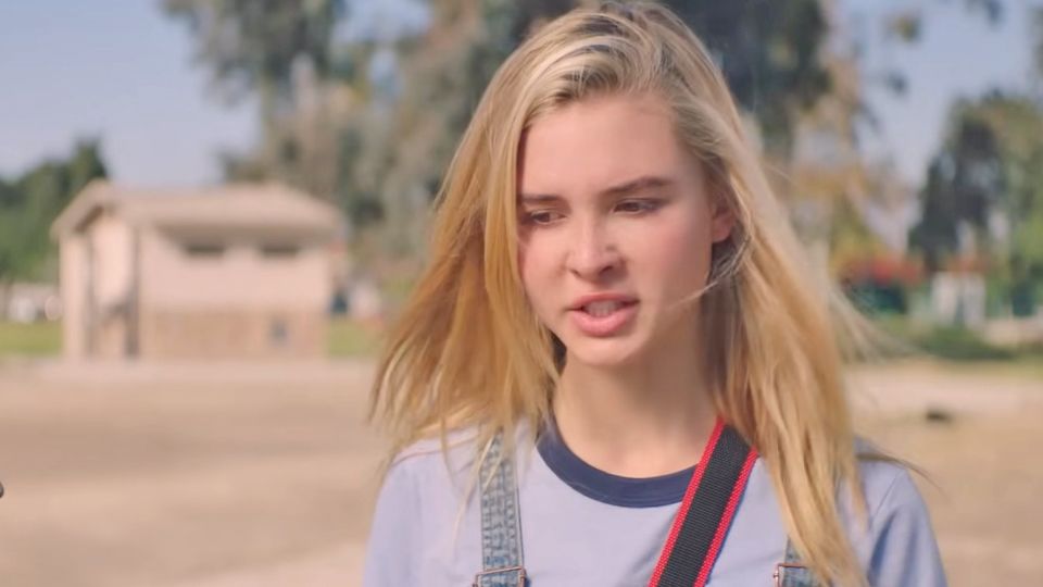 Trailer du film The Moon & Back - The Moon & Back Bande-annonce VO ...